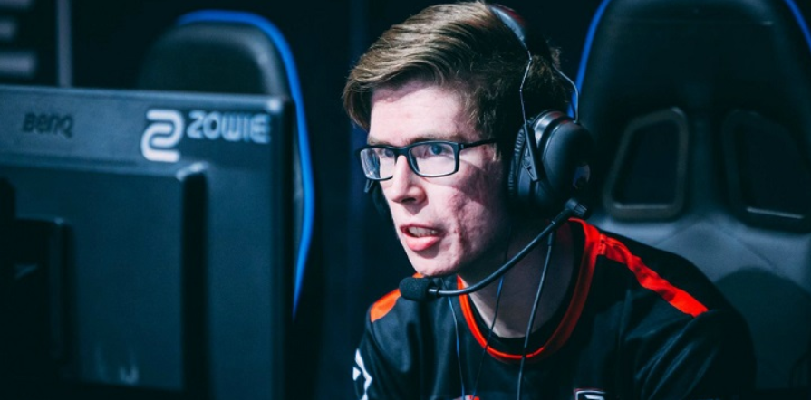 Looney will be added to the coaching staff by Minnesota RØKKR for the ...